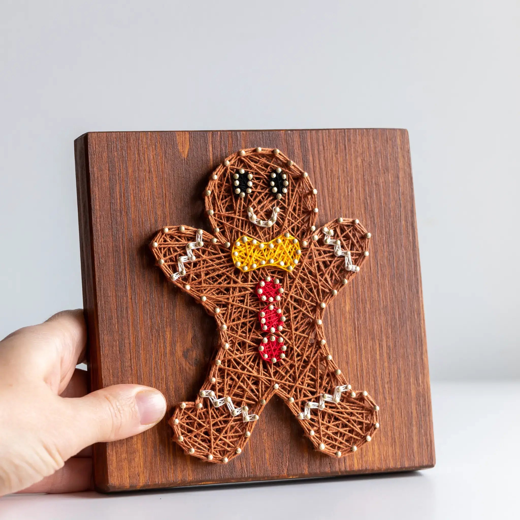 DIY Gingerbread Man String Art Kit – Pre-Nailed Christmas Craft ...